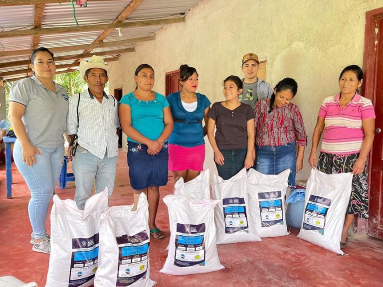 Entregan semilla mejorada en San Juan Ermita - Ministerio de ...