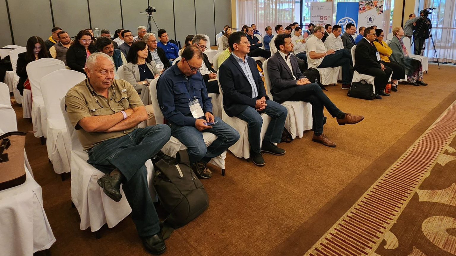 Guatemala ingresa a red mundial de laboratorios de suelo - Ministerio ...