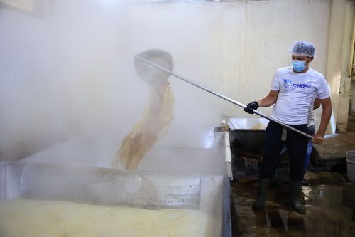 La panela en polvo una alternativa para endulzar - Ministerio de ...