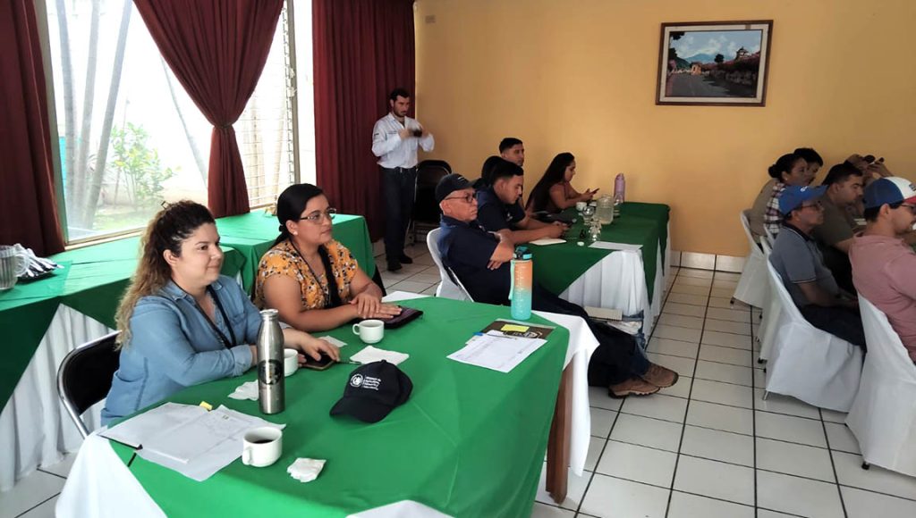 Trabajan para resguardar la cuenca del río Motagua - Ministerio de ...