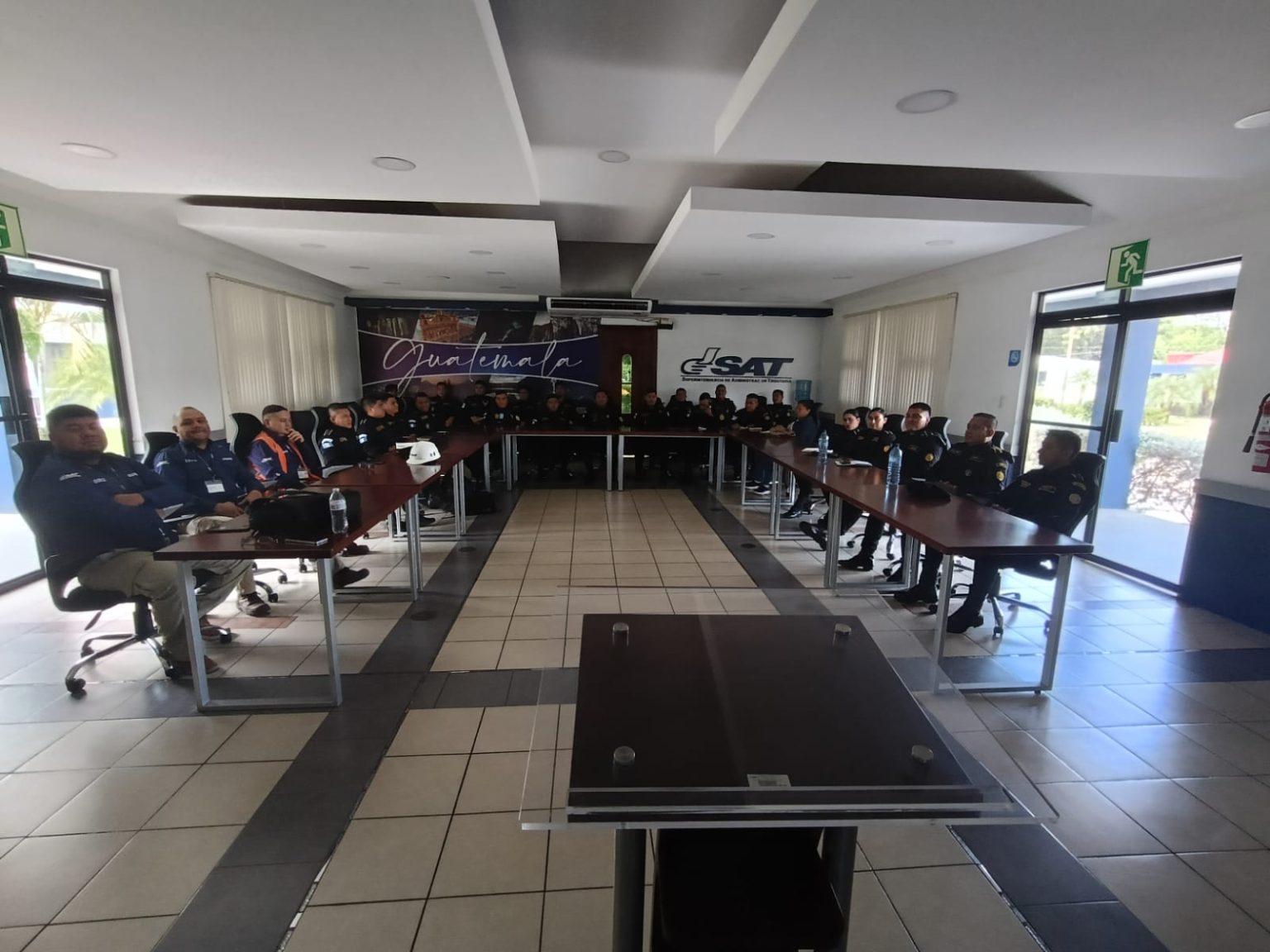 Crianza de pollo de engorde - Ministerio de Agricultura Ganadería y ...